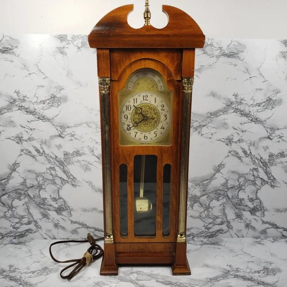 𝐕𝐢𝐧𝐭𝐚𝐠𝐞 𝐌𝐚𝐫𝐤𝐞𝐭𝐩𝐥𝐚𝐜𝐞 | Other | Clock United Wall Mantle Electric ...